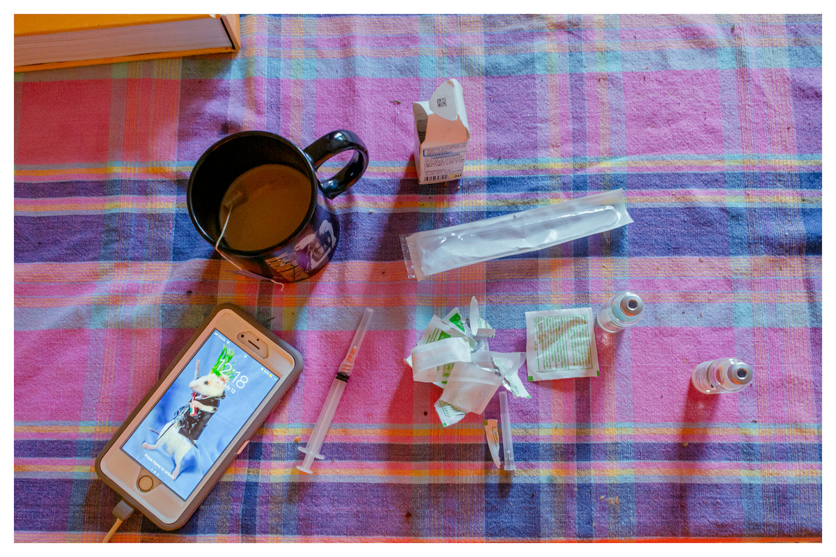 Laurence Philomène - Morning Scene, 2020 Print – Heavy Manners Library